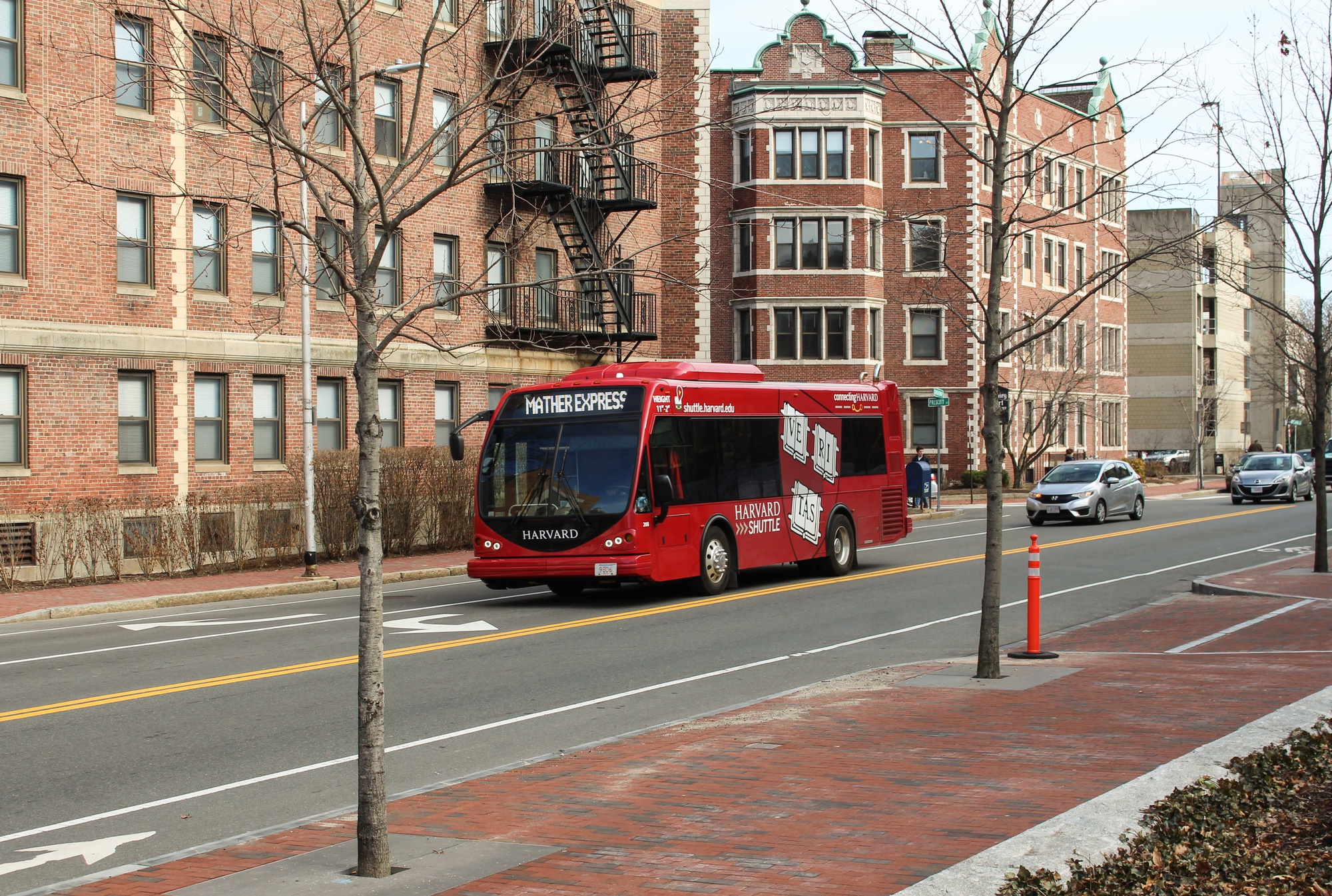 Harvard Announces Purchase of 100% Electric Buses | News | The Harvard ...