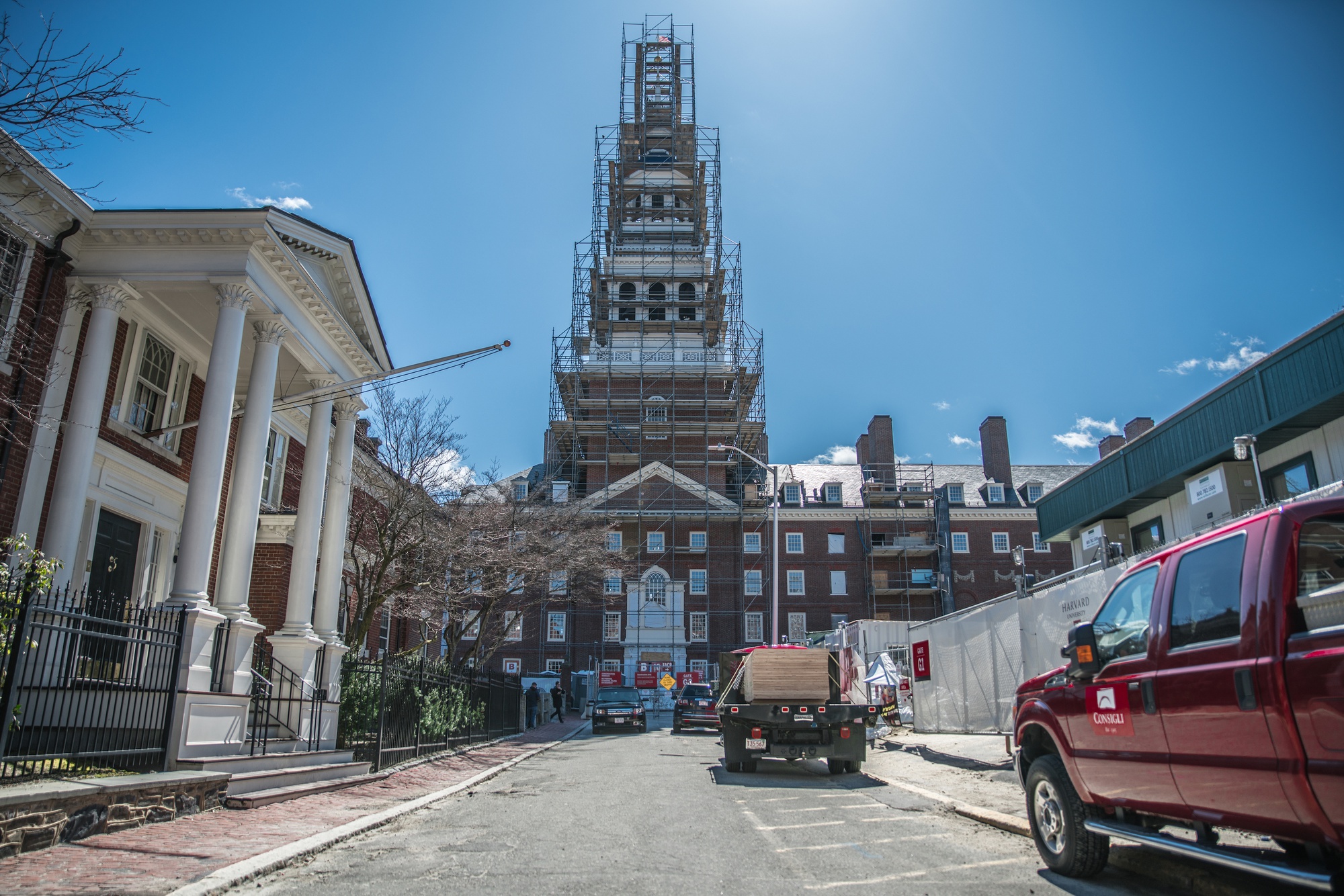 Zipser, Laibson to Serve as Lowell’s Faculty Deans Starting Next Year ...