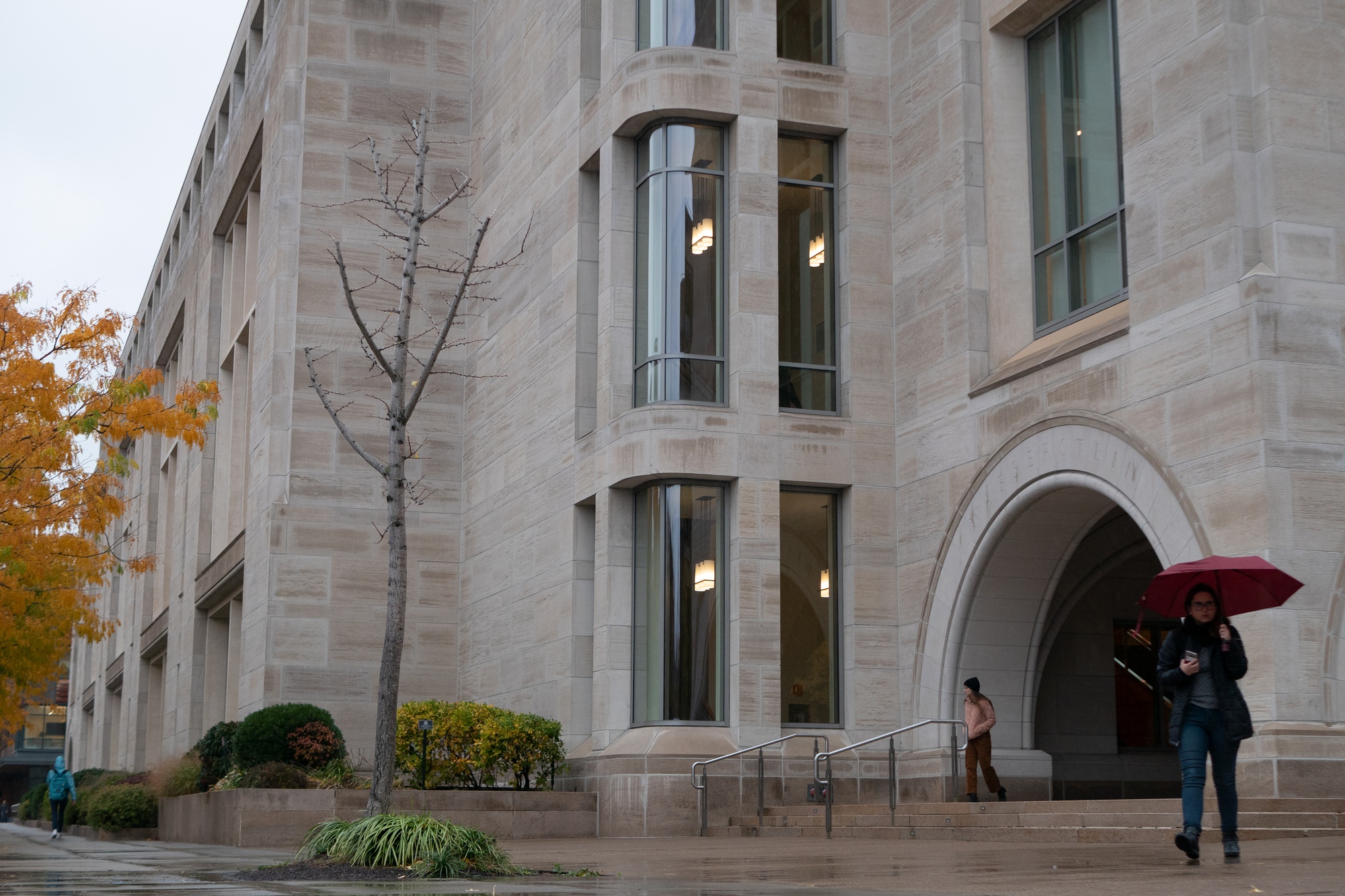Harvard Law School to Drop Application Fee, Streamline Process for ...
