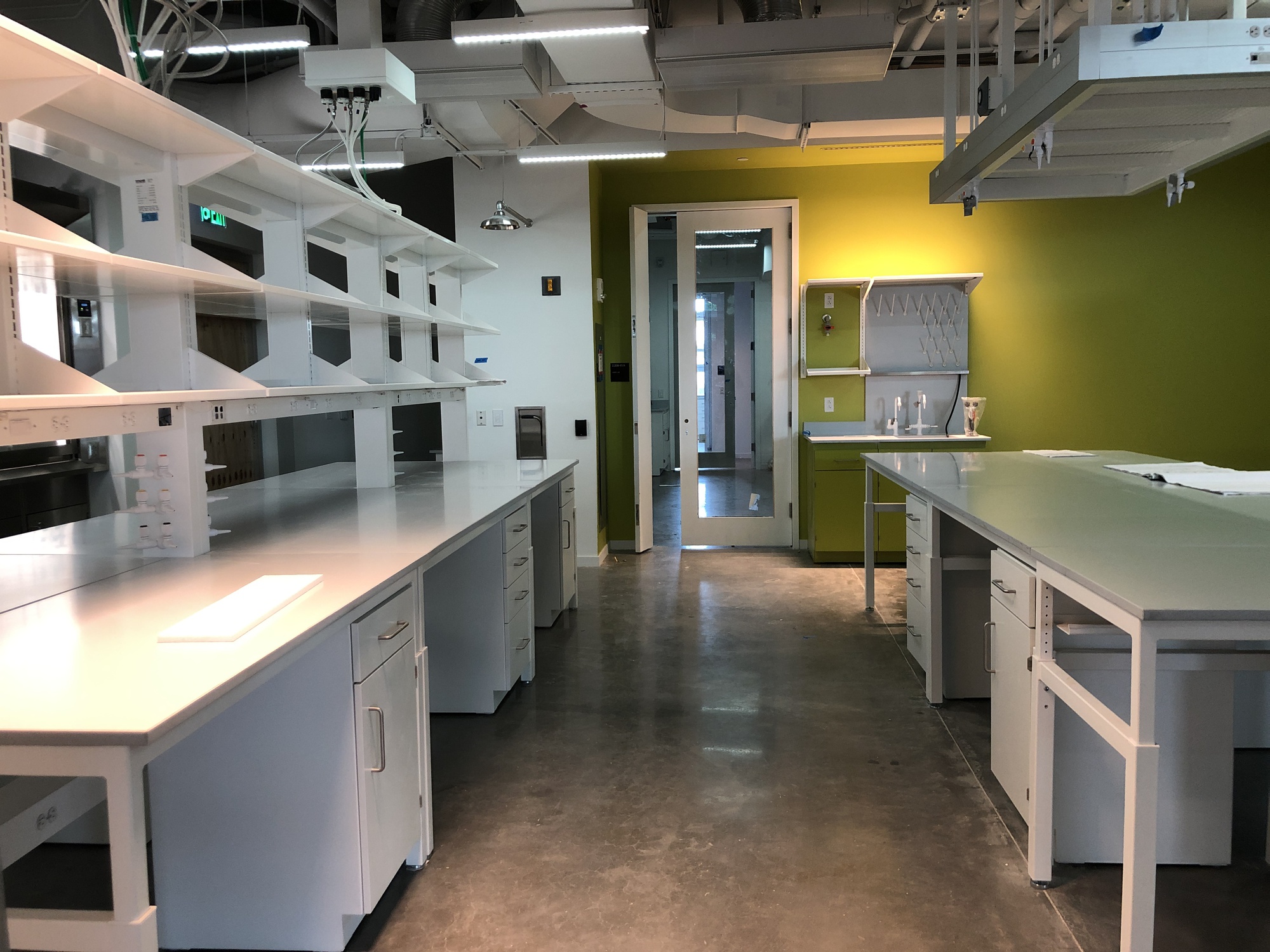 A First Look Inside Harvard’s New Sciences and Engineering Allston ...