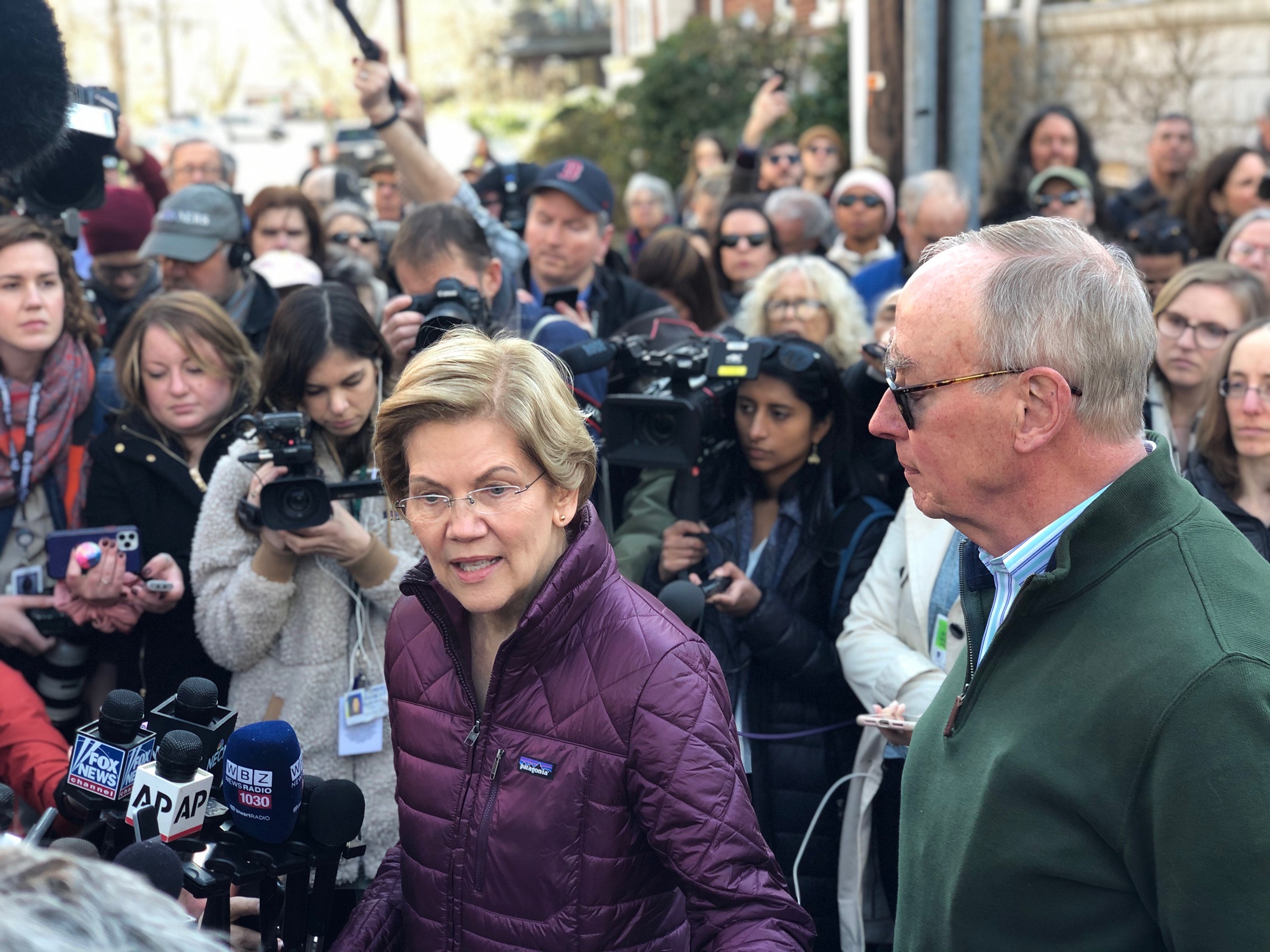Warren Suspends Presidential Bid After Disappointing Super Tuesday ...