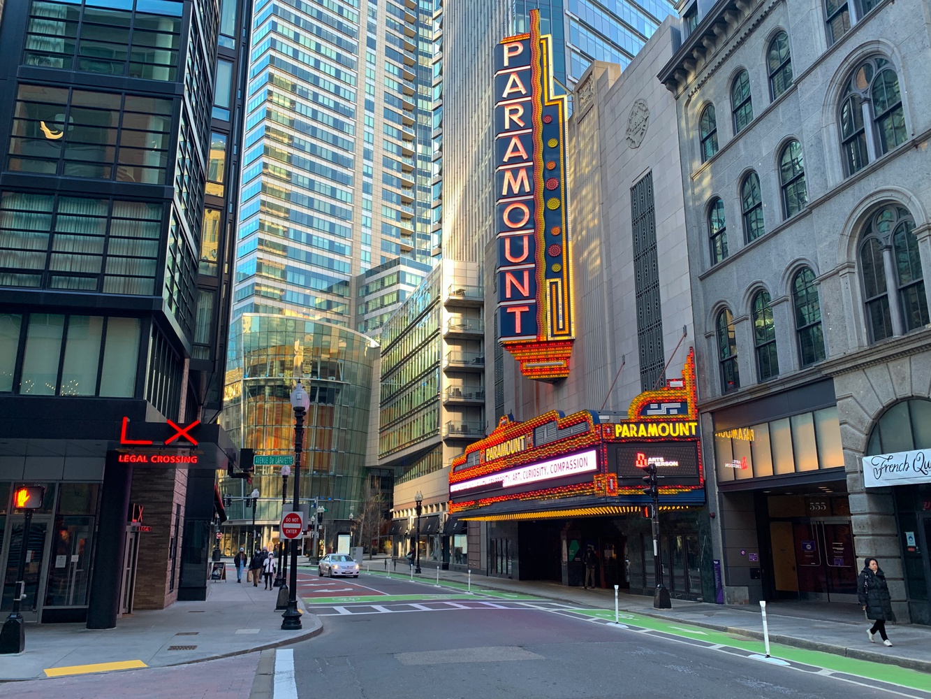 Paramount Theater | Multimedia | The Harvard Crimson