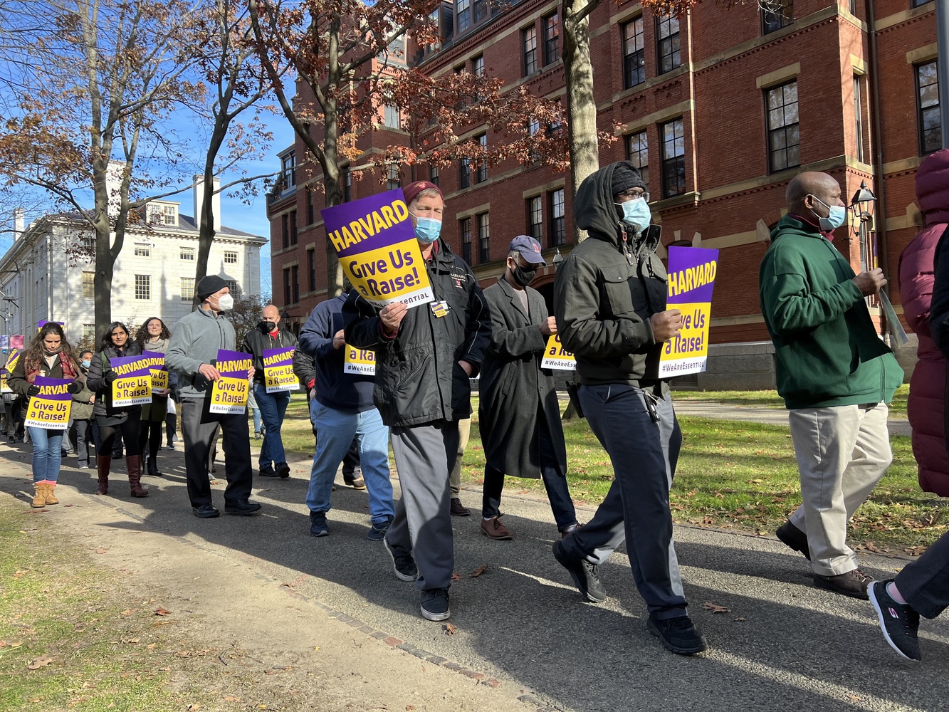 Custodians 32BJ rally | News | The Harvard Crimson
