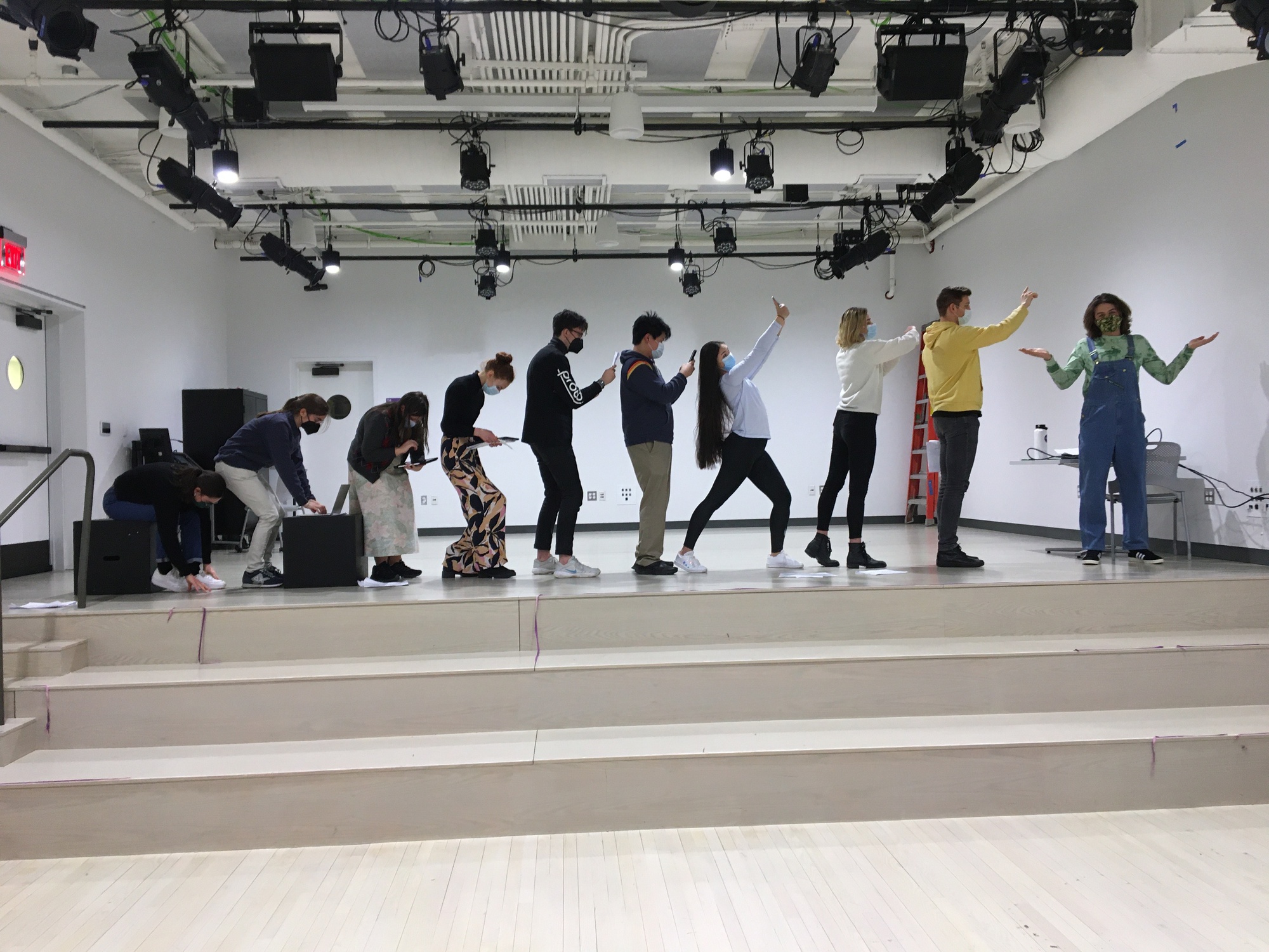 A Foray into German Theater: German 65 takes on ‘(R)evolution’ | Arts ...