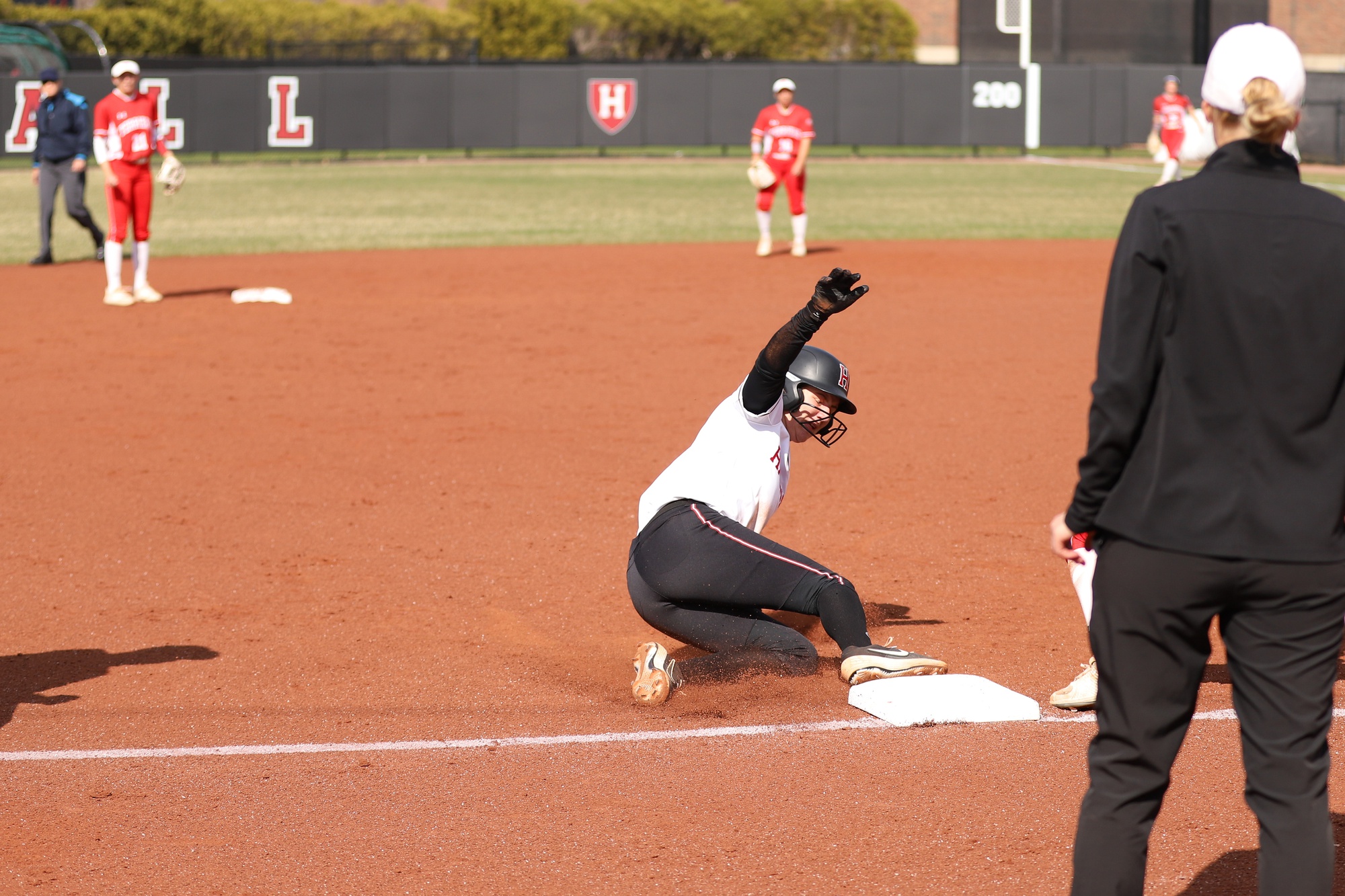 Softball Sweeps Columbia on the Road, Moves into Second in Conference ...