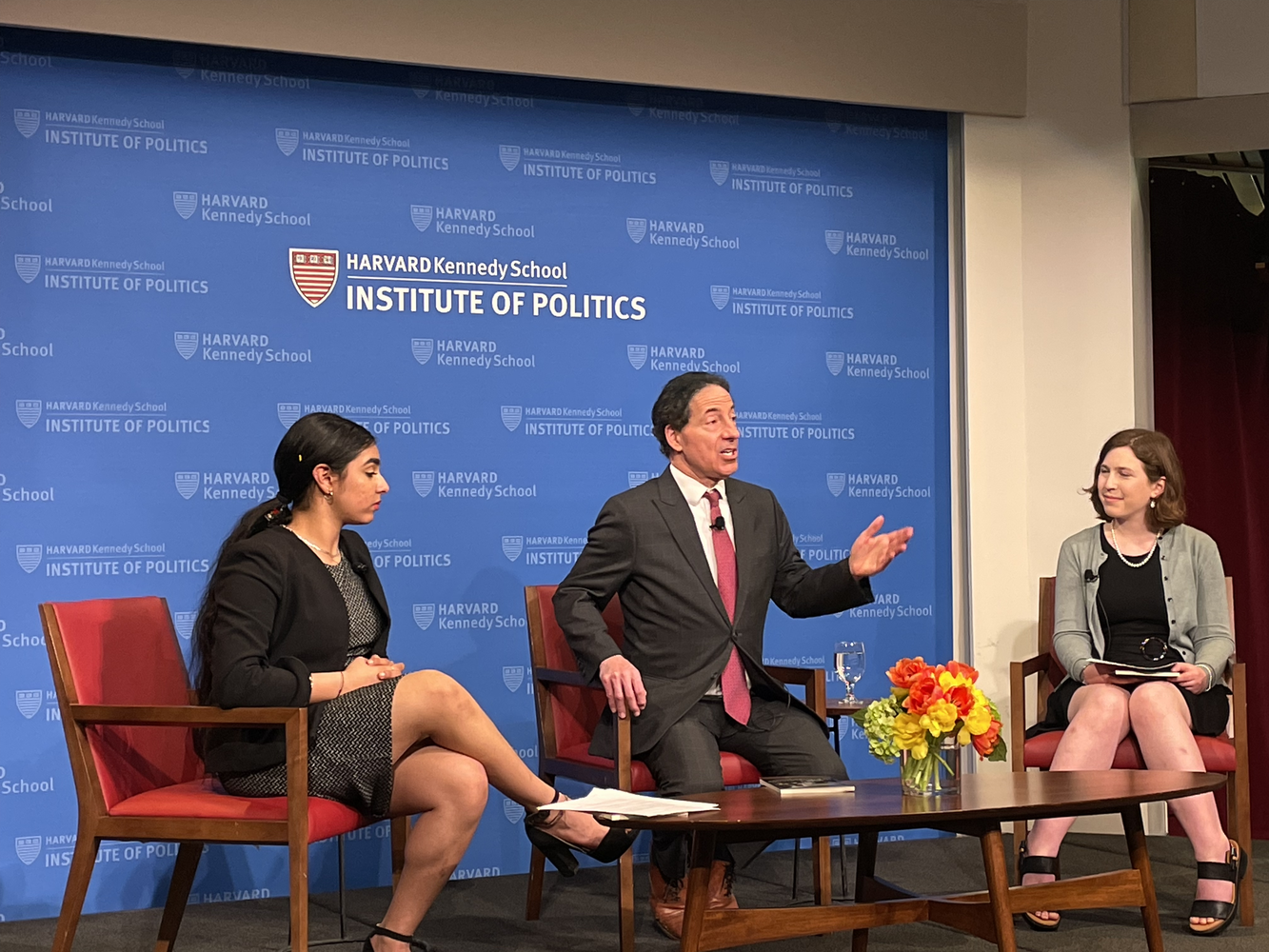 Jamie Raskin at the IOP | News | The Harvard Crimson