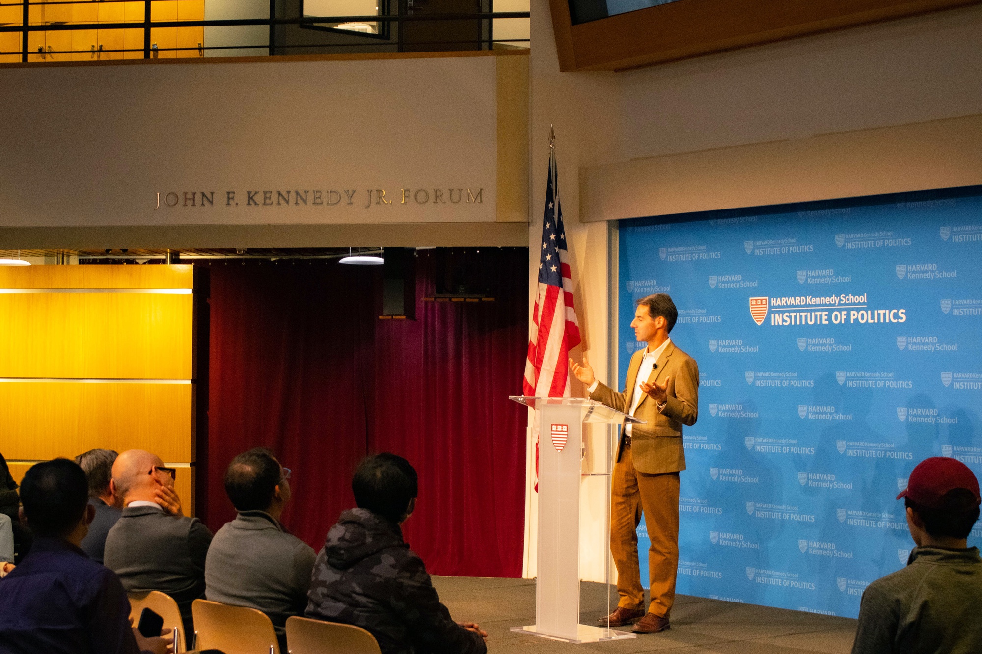 Journalist Peter Hessler Discusses China’s Rise at IOP Forum | News ...