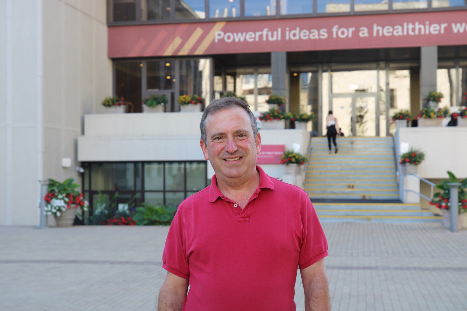 Marc Lipsitch Portrait | Magazine | The Harvard Crimson