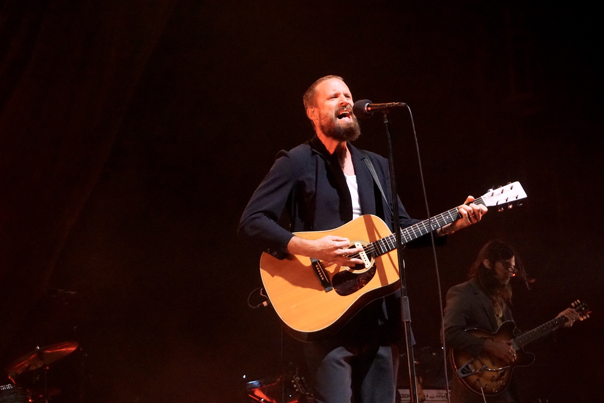 Father John Misty Concert Review: Wacky Lyrics Take the Center Stage ...