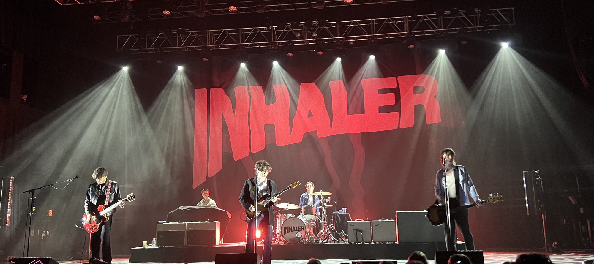 Concert Review: Inhaler puts on an Ode to Teenage Angst on their ‘Cuts ...