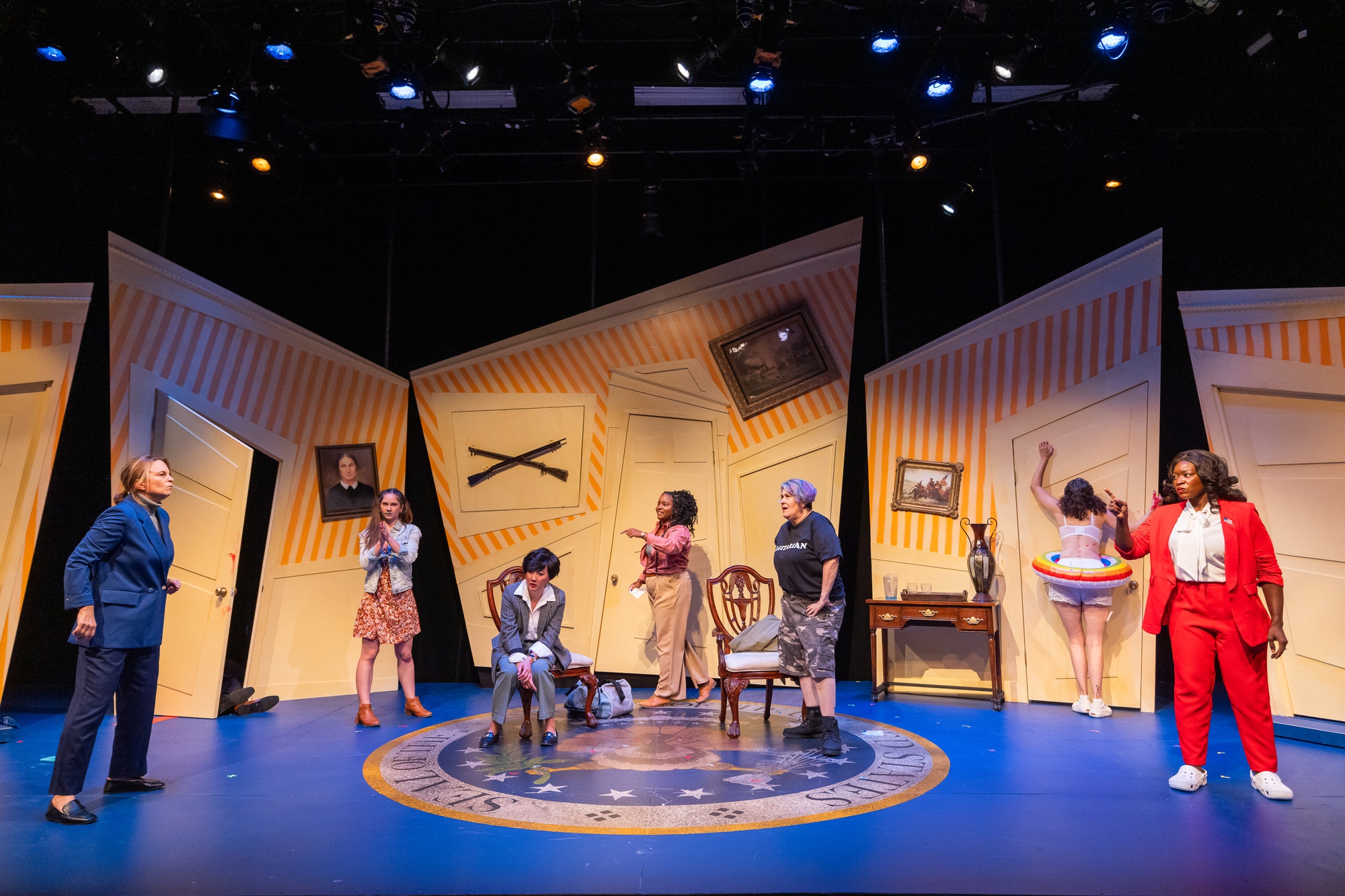 ‘POTUS’ Review: A Well-Done Riot | Arts | The Harvard Crimson