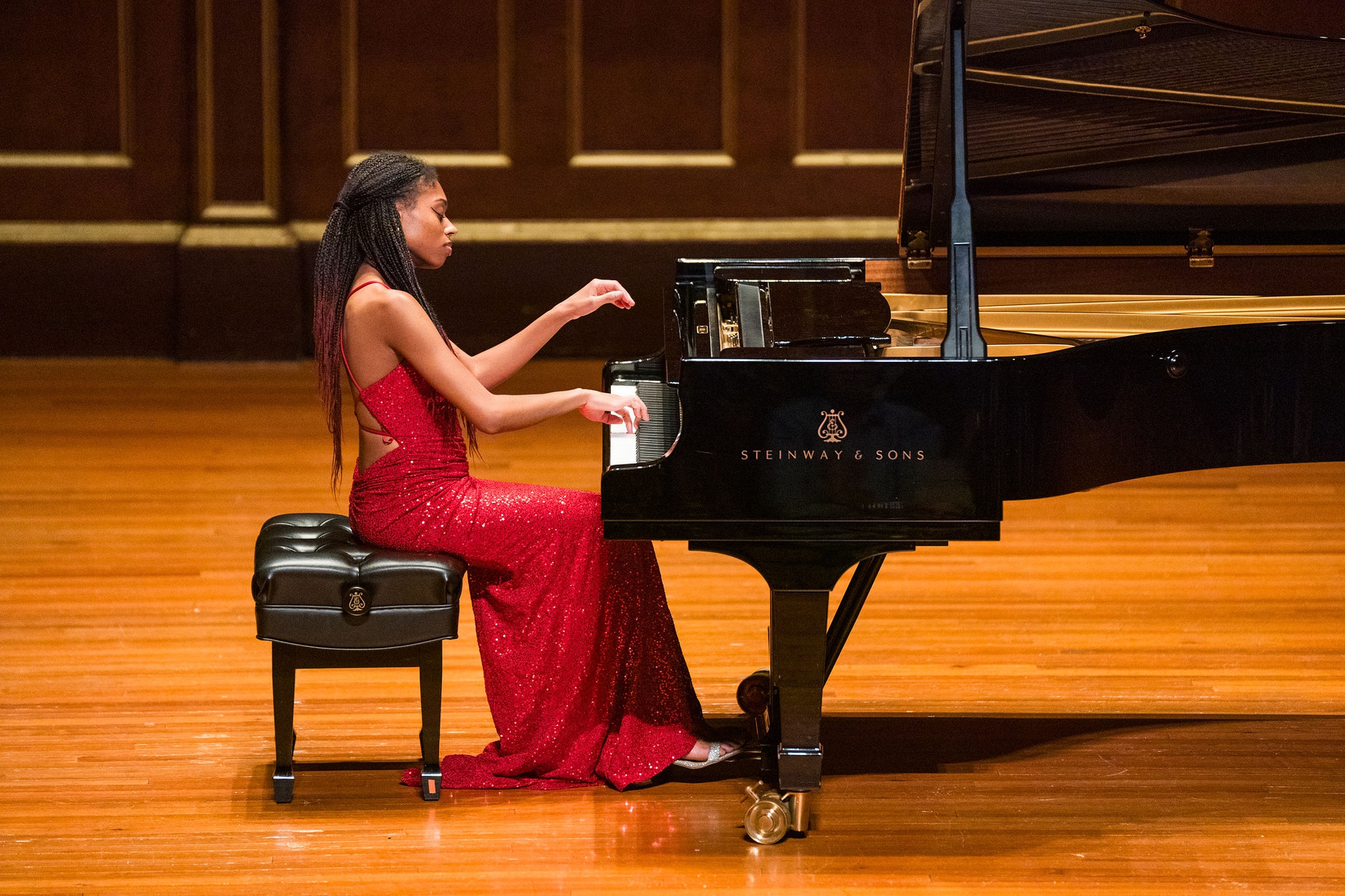 Isata Kanneh-Mason’s Solo Recital: Patient, Bold, Spectacular | Arts ...