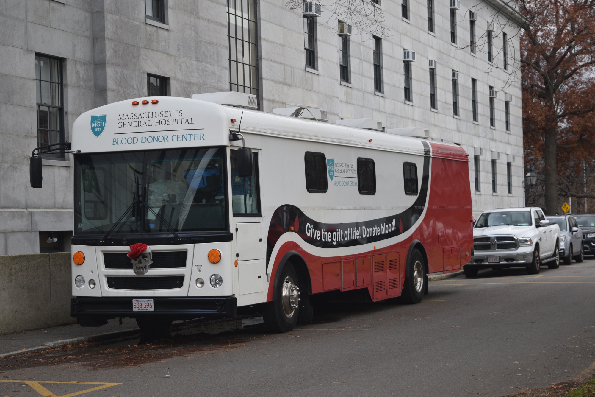 ‘A Life-Saving Therapy’: Students Organize Blood Drive with Mass ...