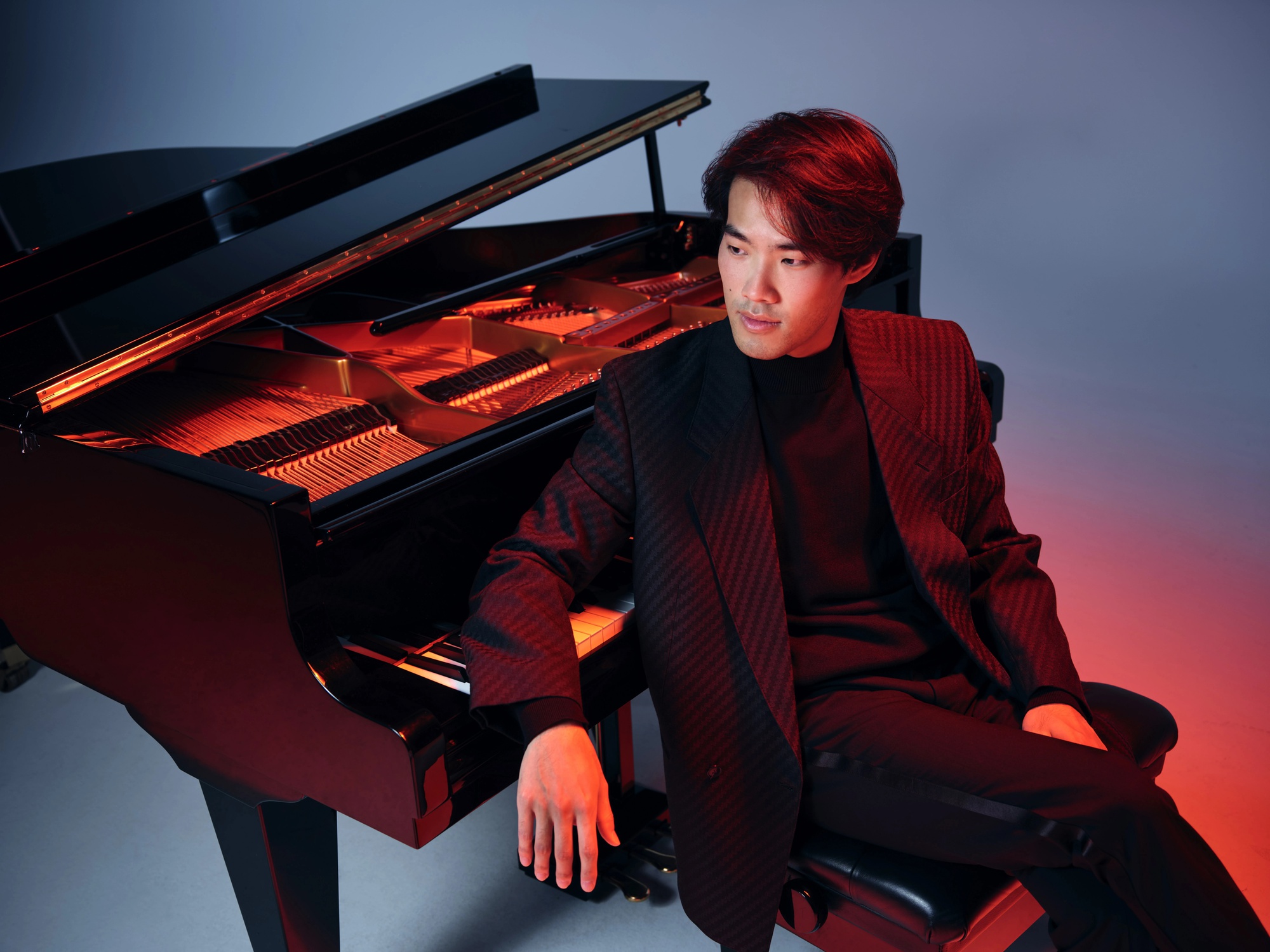 Bruce Liu With Celebrity Series Of Boston Review: A Young Pianist For ...