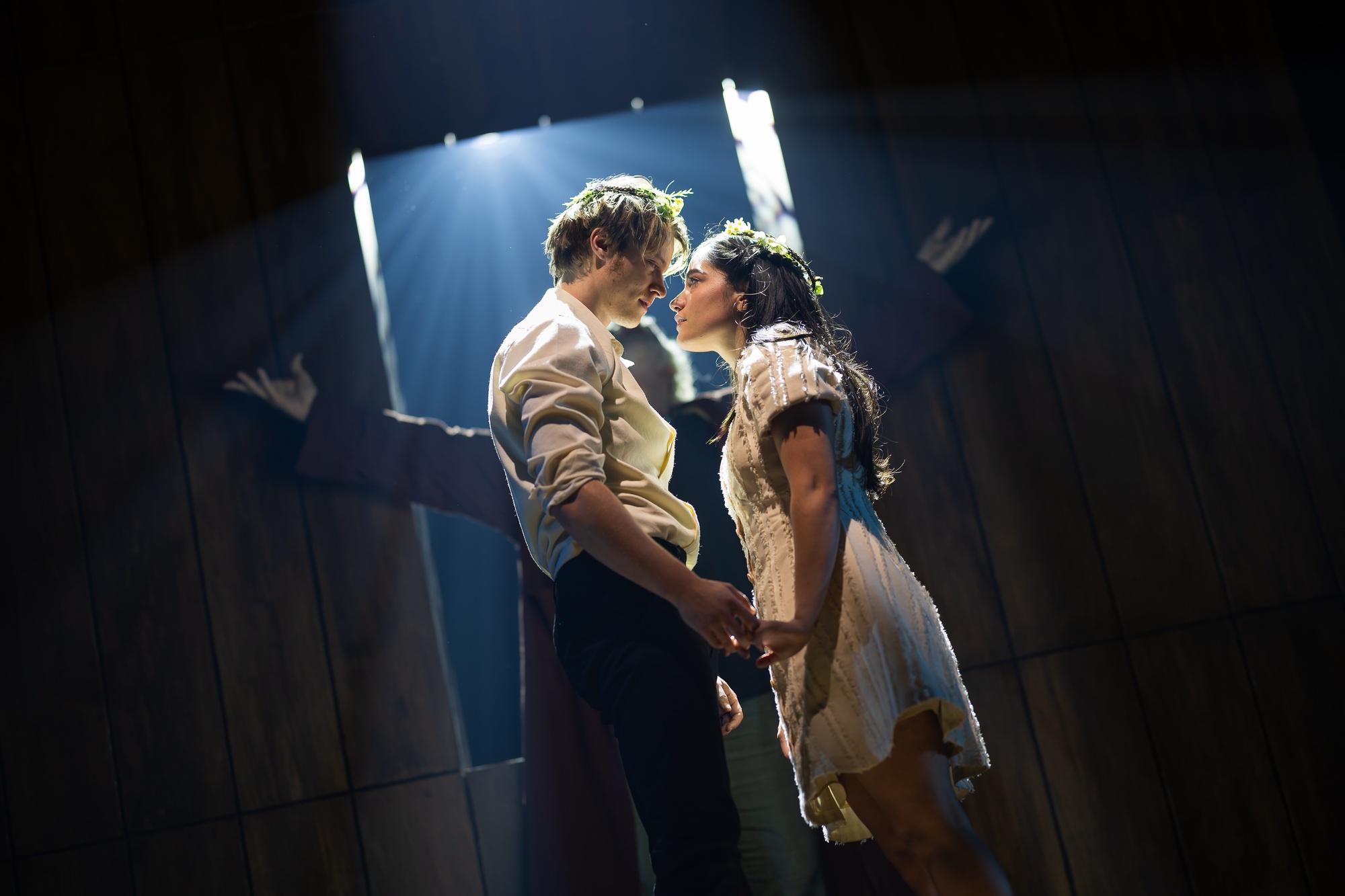 ‘Romeo and Juliet’ Review: The A.R.T. Keeps It Classic | Arts | The ...