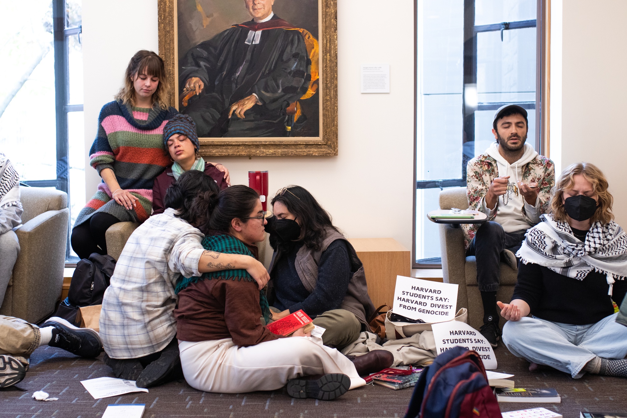 Students Stage Pro-Palestine ‘Pray-In’ Protest at Harvard Divinity ...