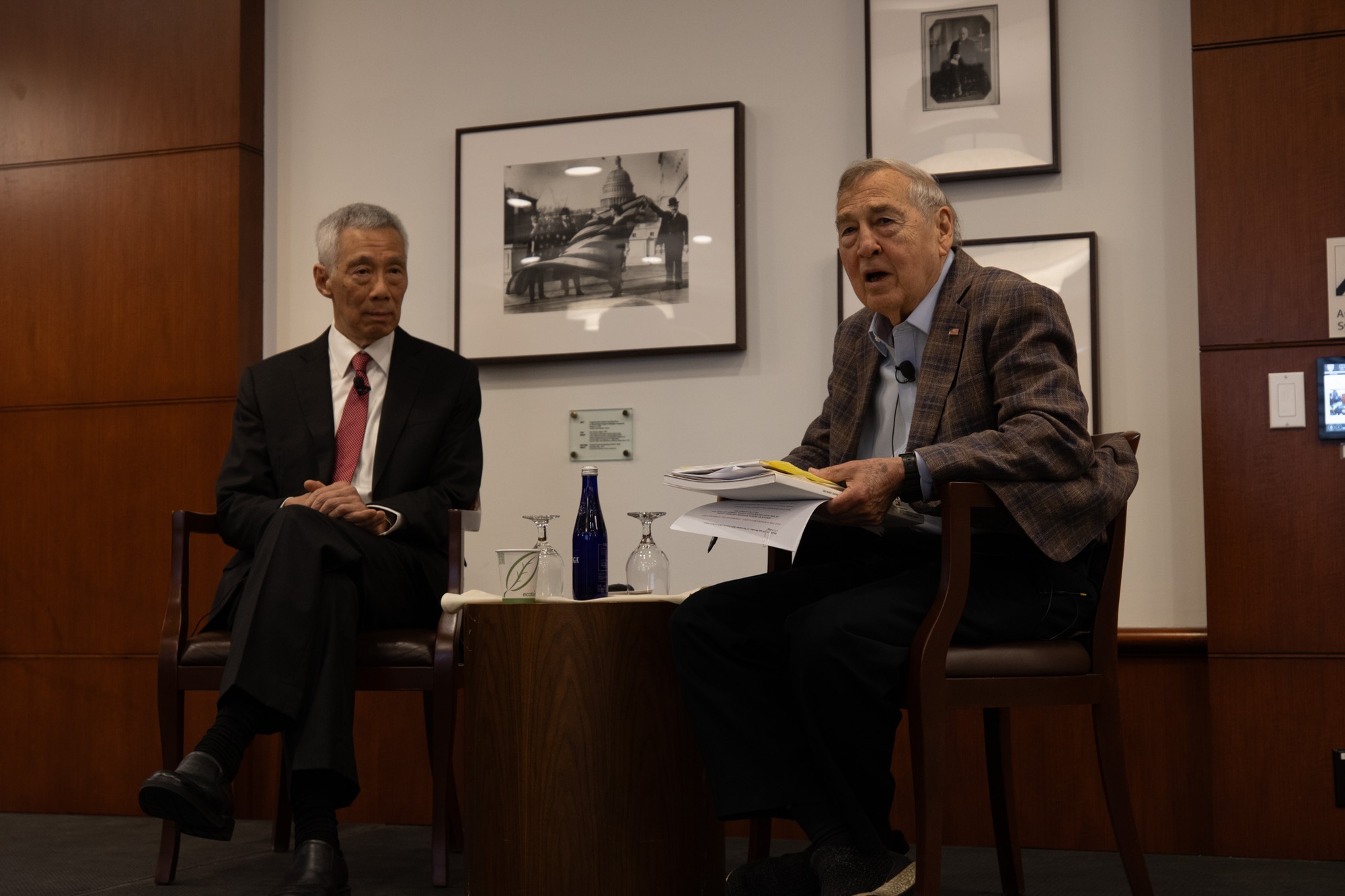 Former Singapore PM Discusses National Governance at HKS Godkin Lecture ...