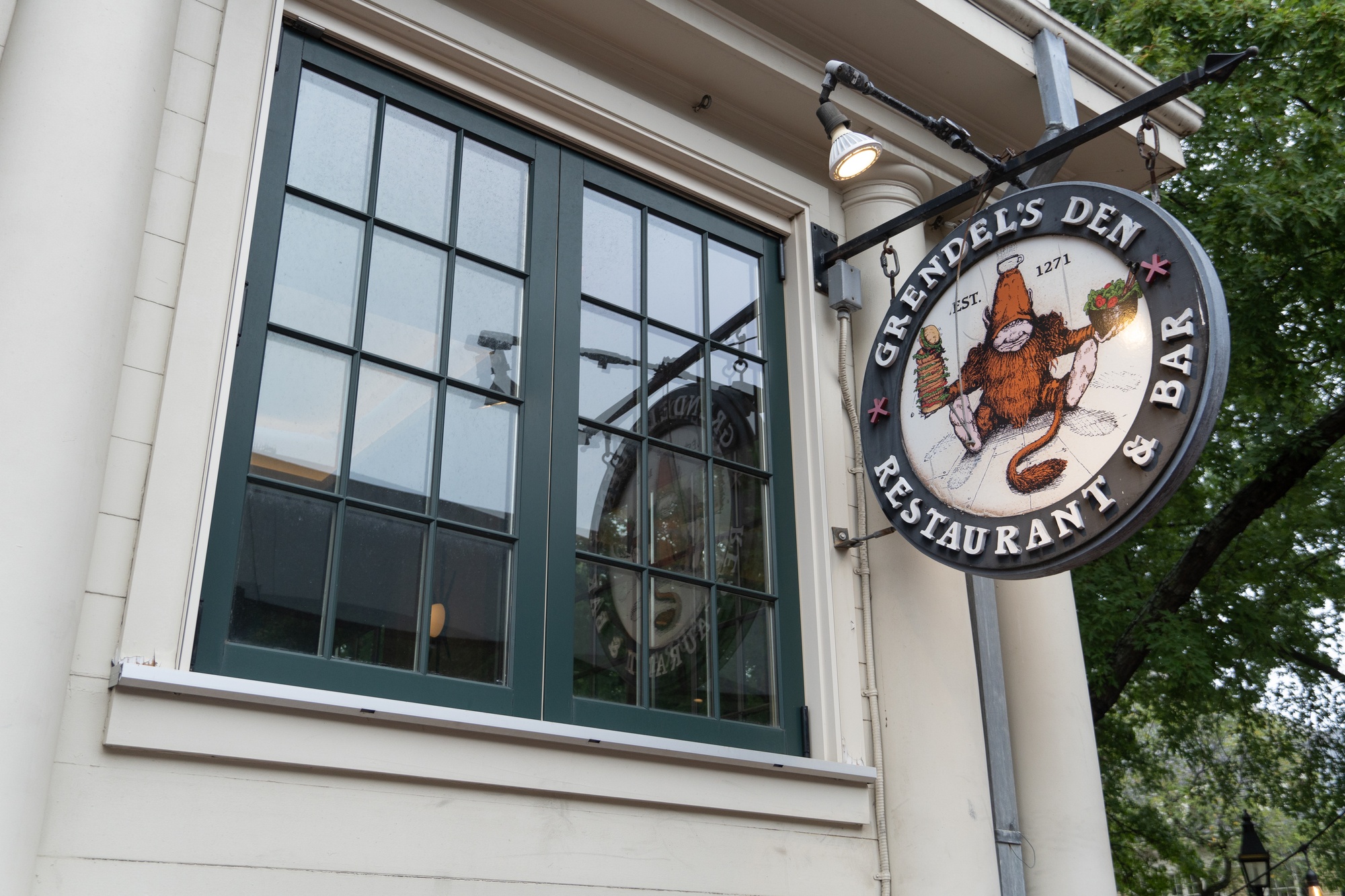 Massachusetts, Make Our Hours Happier | Opinion | The Harvard Crimson
