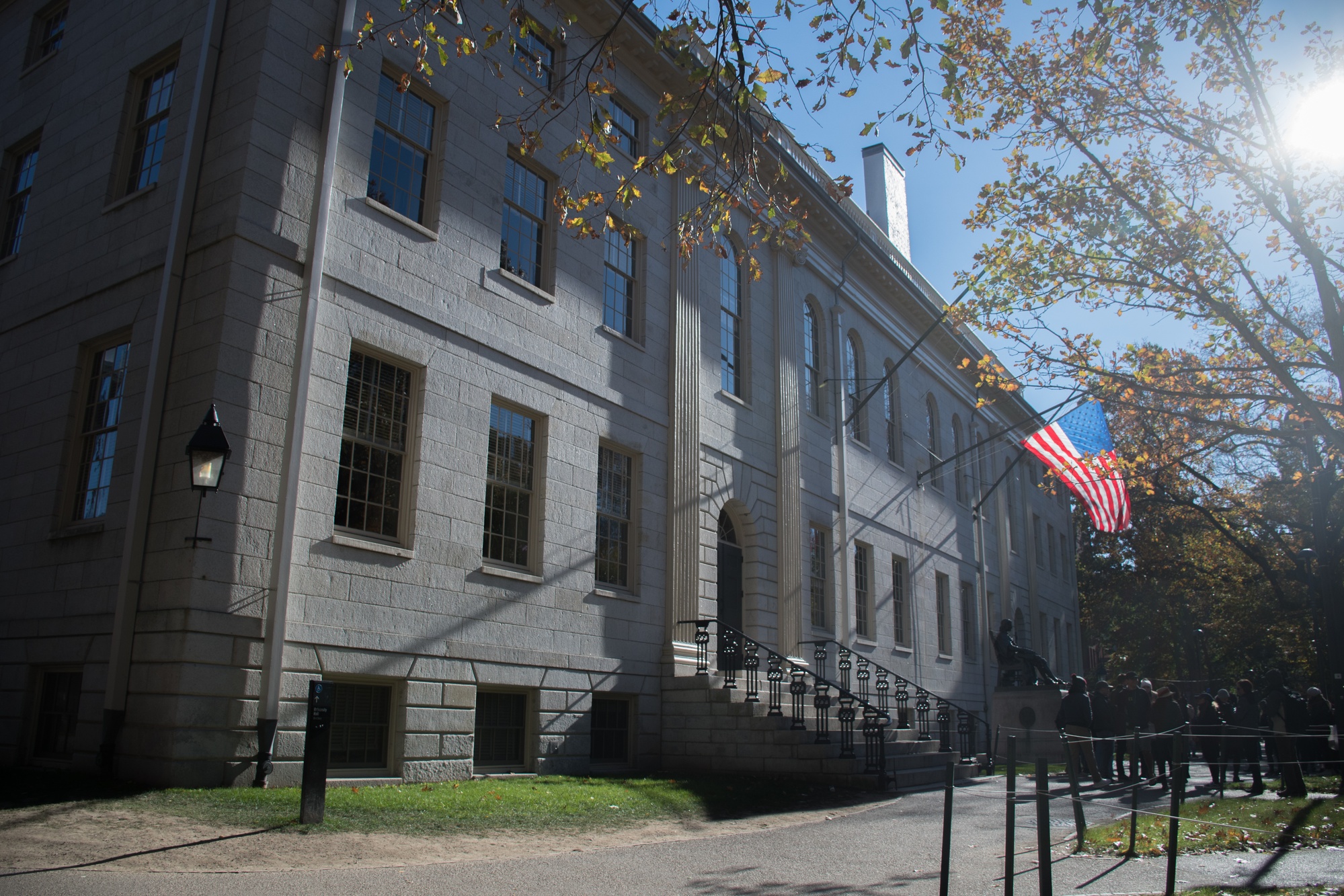 More Than 600 Harvard Faculty Urge Governing Boards To Resist Demands ...