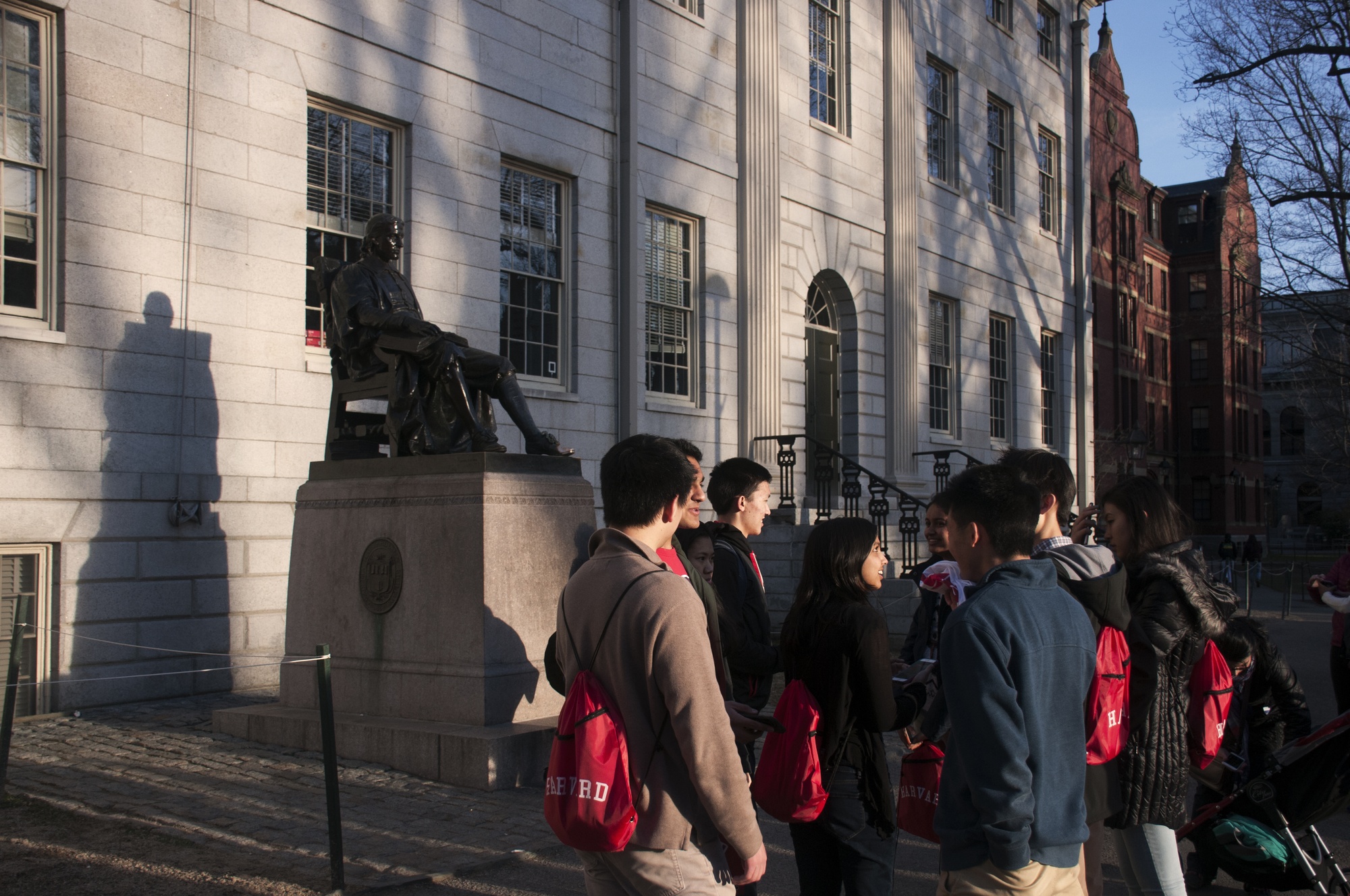 Undergraduates Receive Erroneous Emails Ahead of Visitas | News | The ...