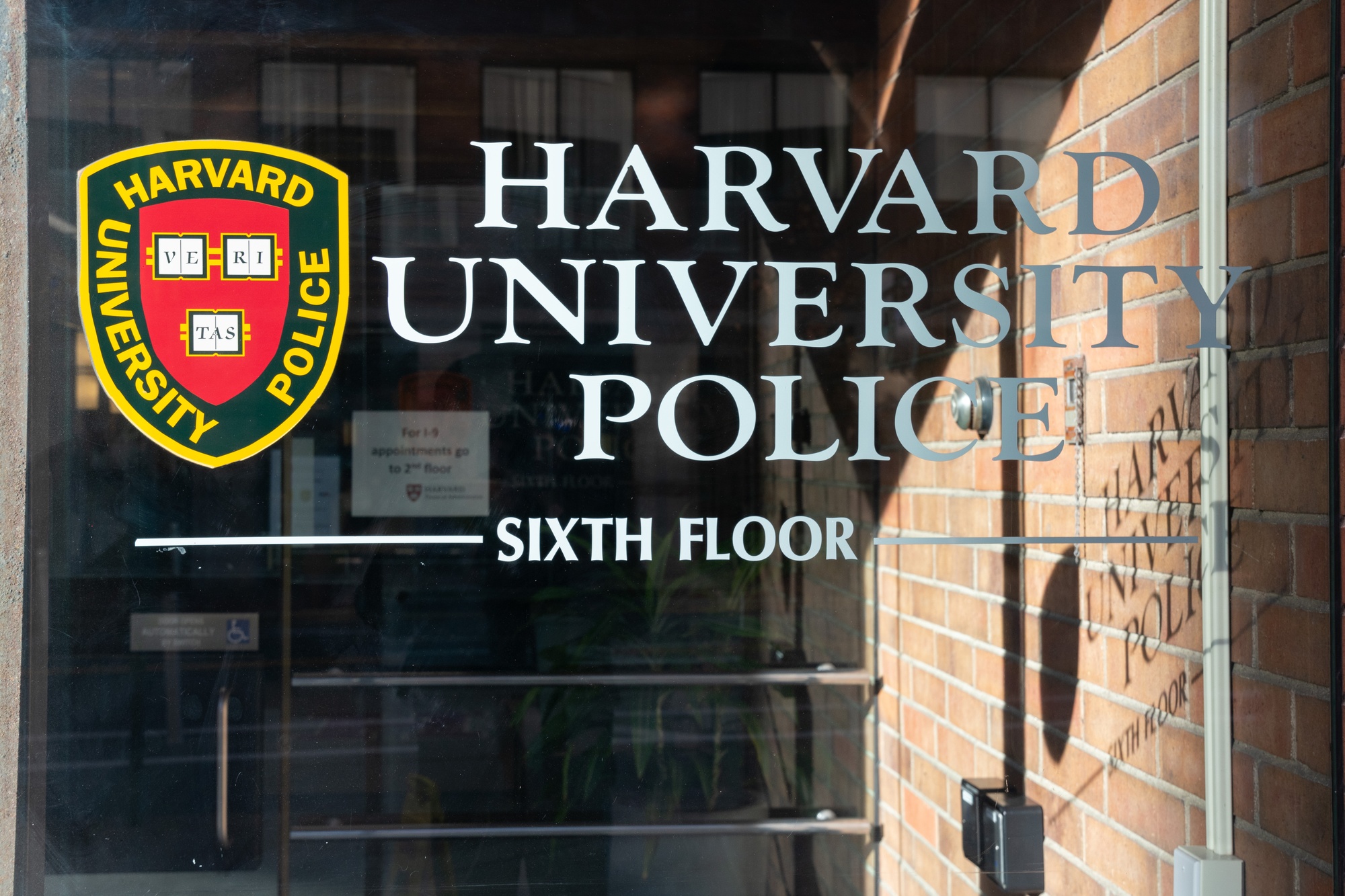 Harvard Police Lift Shelter-in-Place Order, Say No Active Safety Risk ...