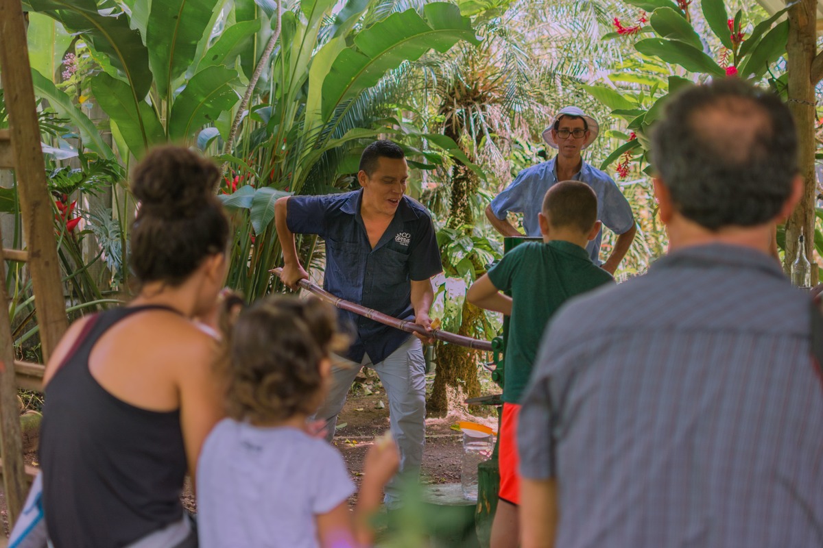 Campesino Farm Experience Costa Rican - Ecoterra Costa Rica