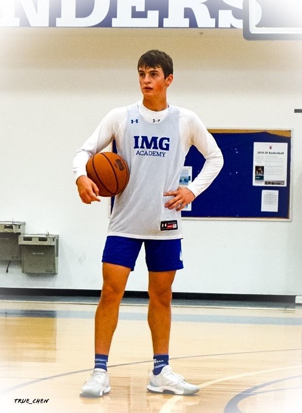 Ann Arbor Father Gabriel Richard (Varsity) - The D Zone Basketball