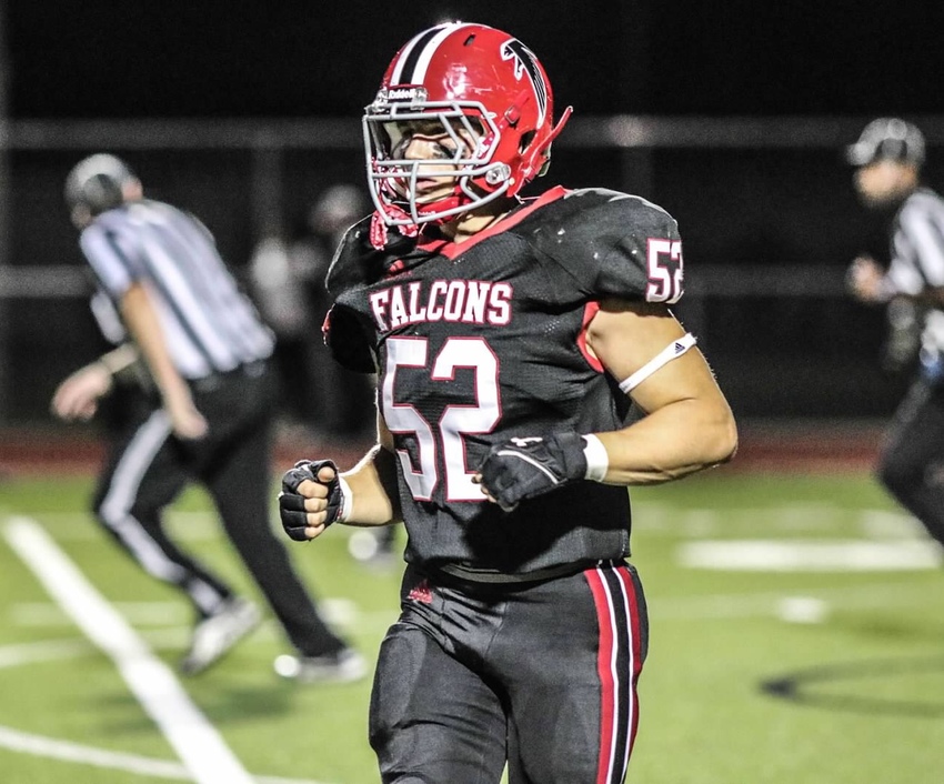 Divine Child (Varsity) - The D Zone Football