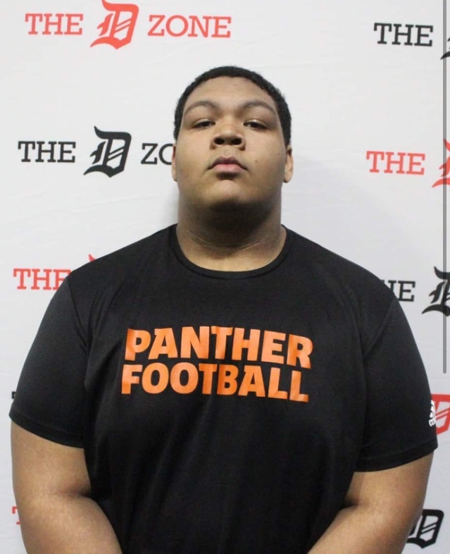 Center Line (Varsity) - The D Zone Football