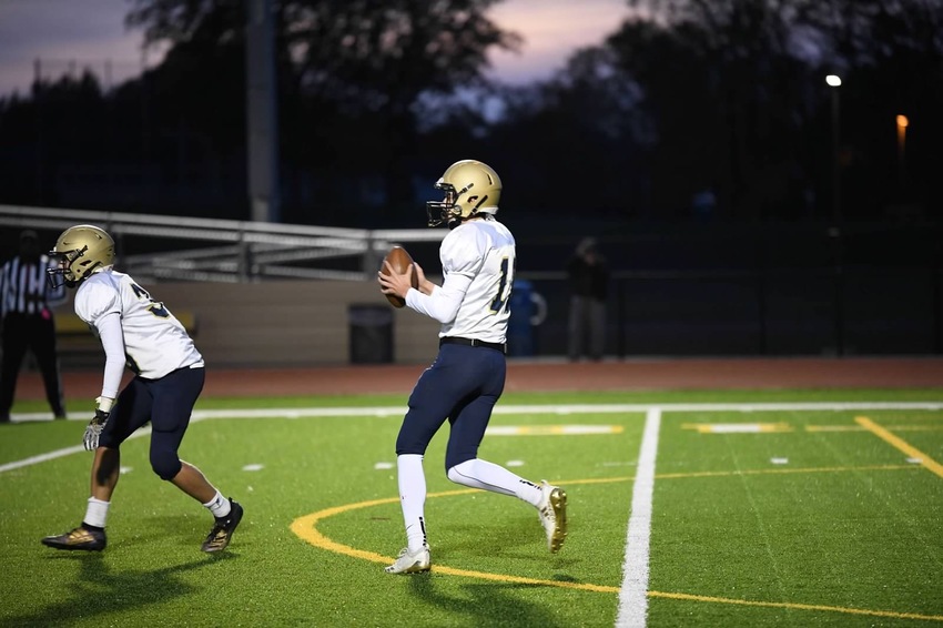 Stoney Creek (Varsity) - The D Zone Football