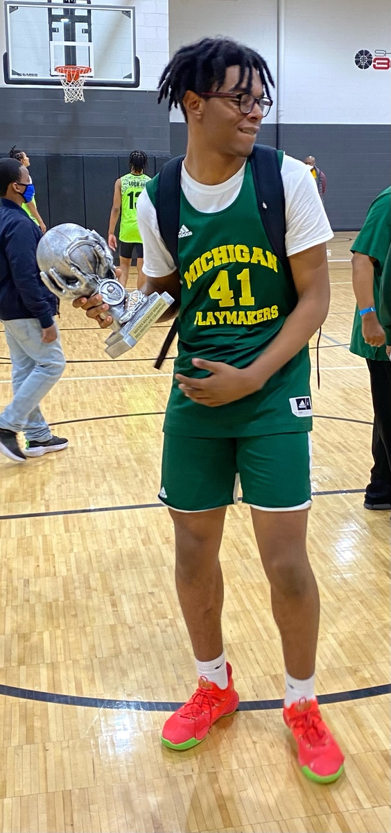Jaden Turner: C/PF/F class of 2024 - The D Zone Basketball