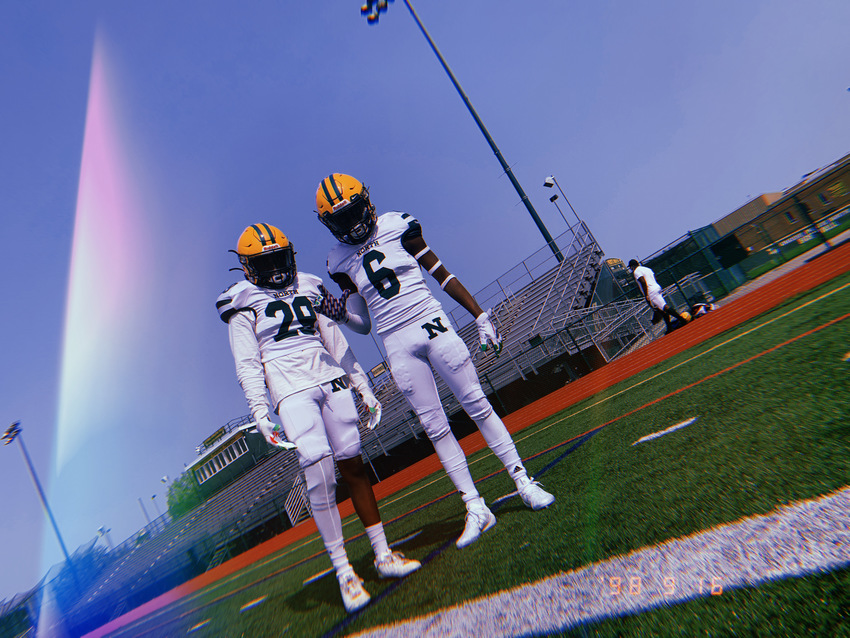 Grosse Pointe North (Varsity) - The D Zone Football