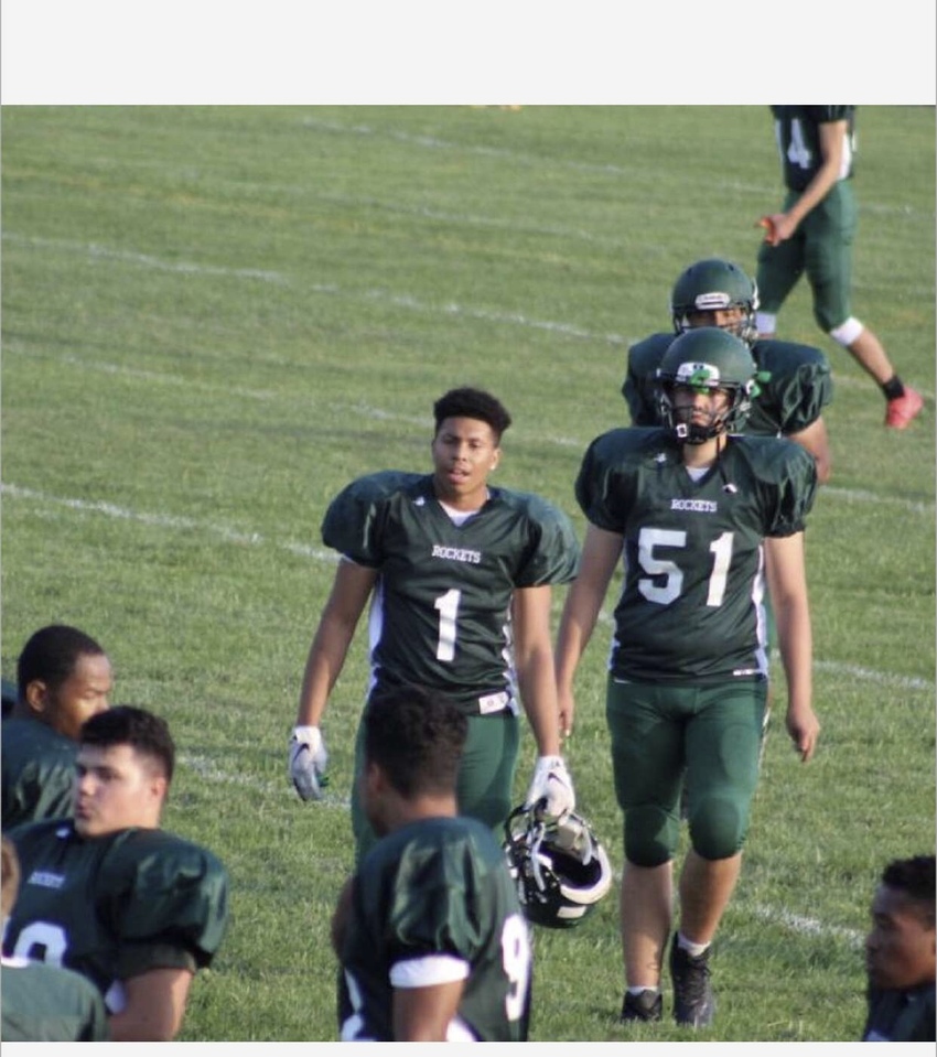 New Haven (Varsity) - The D Zone Football