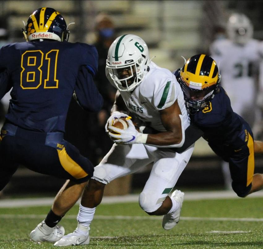 Clarkston (Varsity) - The D Zone Football