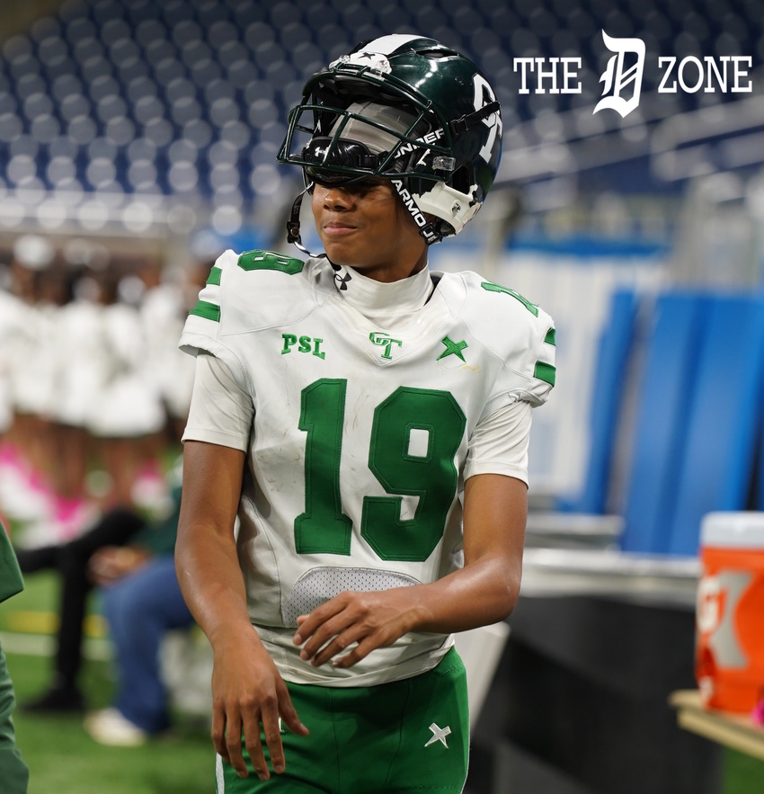 Cass Tech 2028 QB Donald Tabron II is visiting Southern California on ...