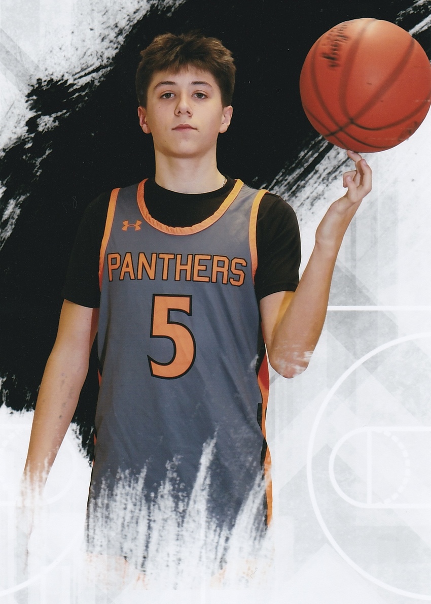 Detroit Catholic Central (Varsity) - The D Zone Football