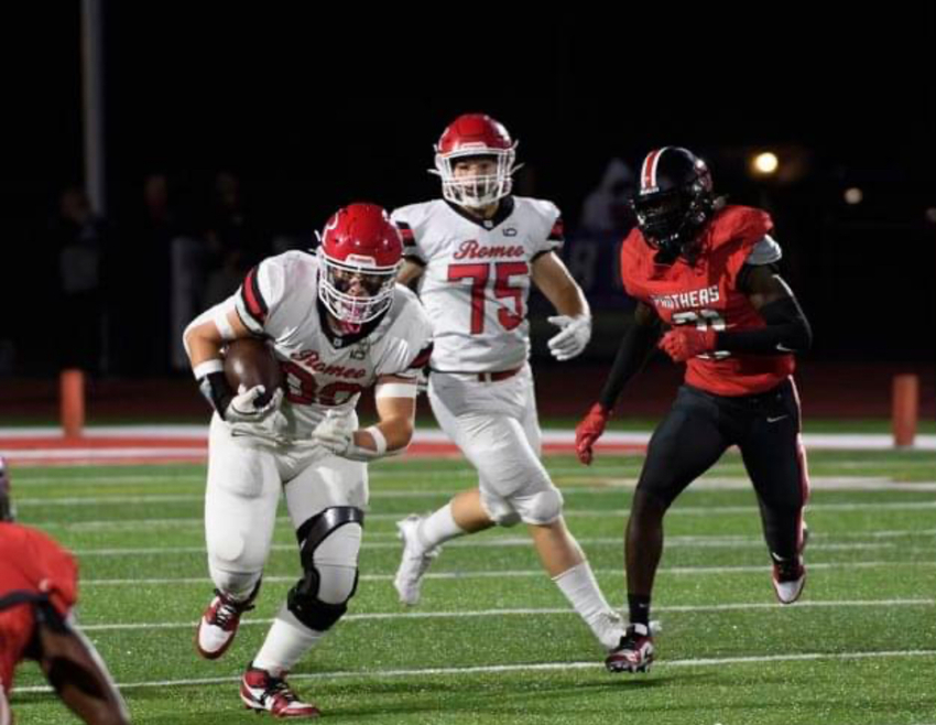 Romeo (Varsity) - The D Zone Football