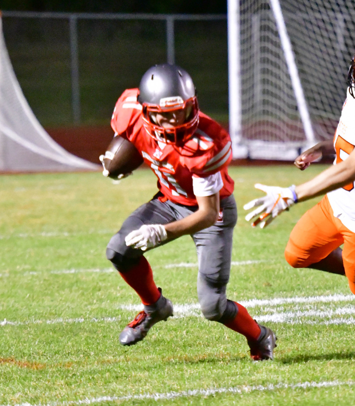 Holly (Varsity) - The D Zone Football