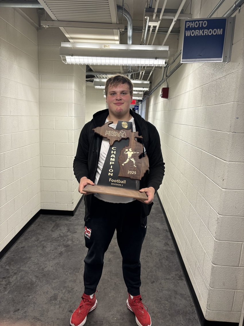 Orchard Lake Saint Mary's 2026 OT/OG John Kolarchick is visiting ...