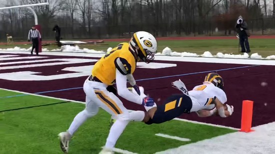 Clarkston Wolves 2019 OLB/RB/S Jake Honstetter made big plays on both ...