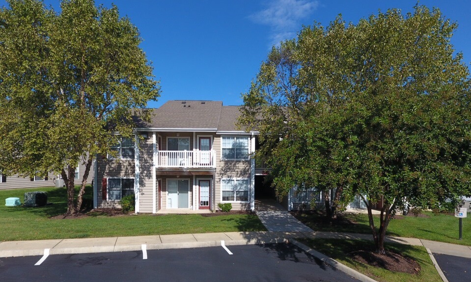 Virtual Tour of 601 Hillpoint Wods, Suffolk, Virginia 23343 - Apartment ...