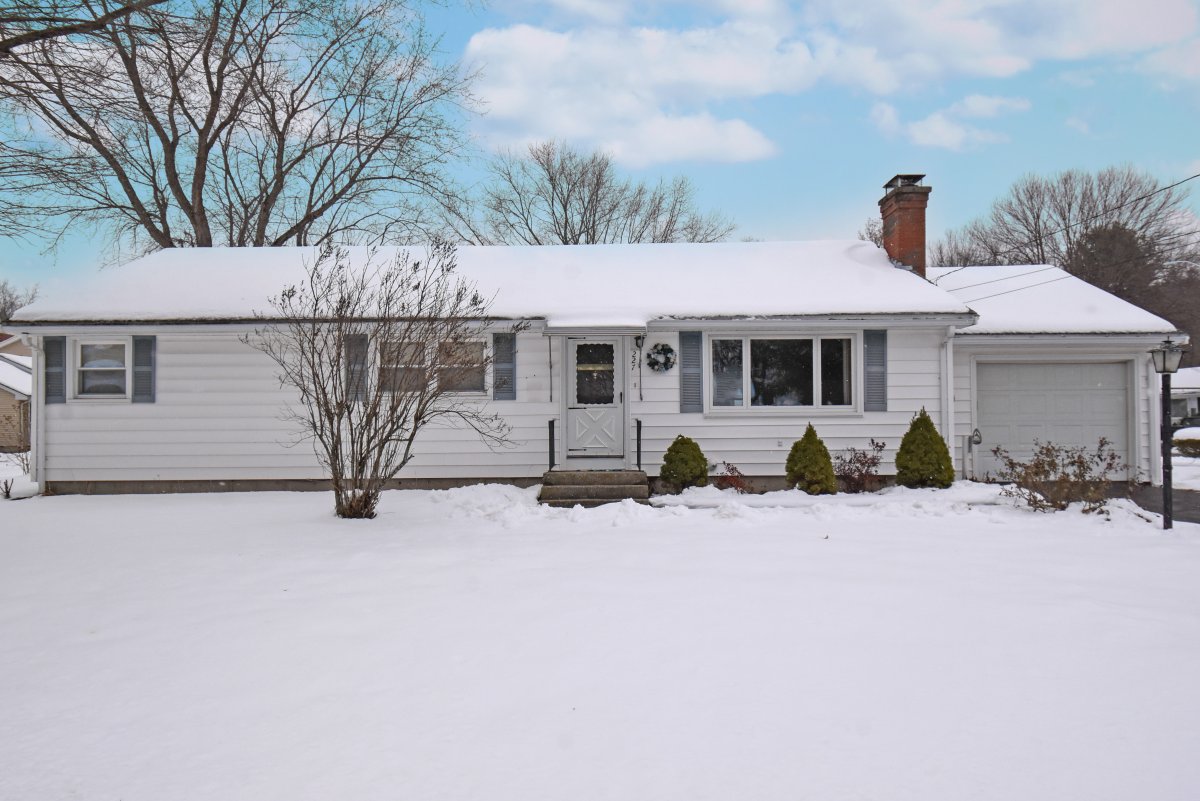 Virtual Tour of 227 Church Ave, Northbridge, Massachusetts 01534 ...