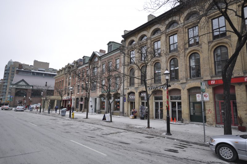Virtual Tour of 1 Scott Street, Toronto, Ontario M5E 1A5 - Condo ...