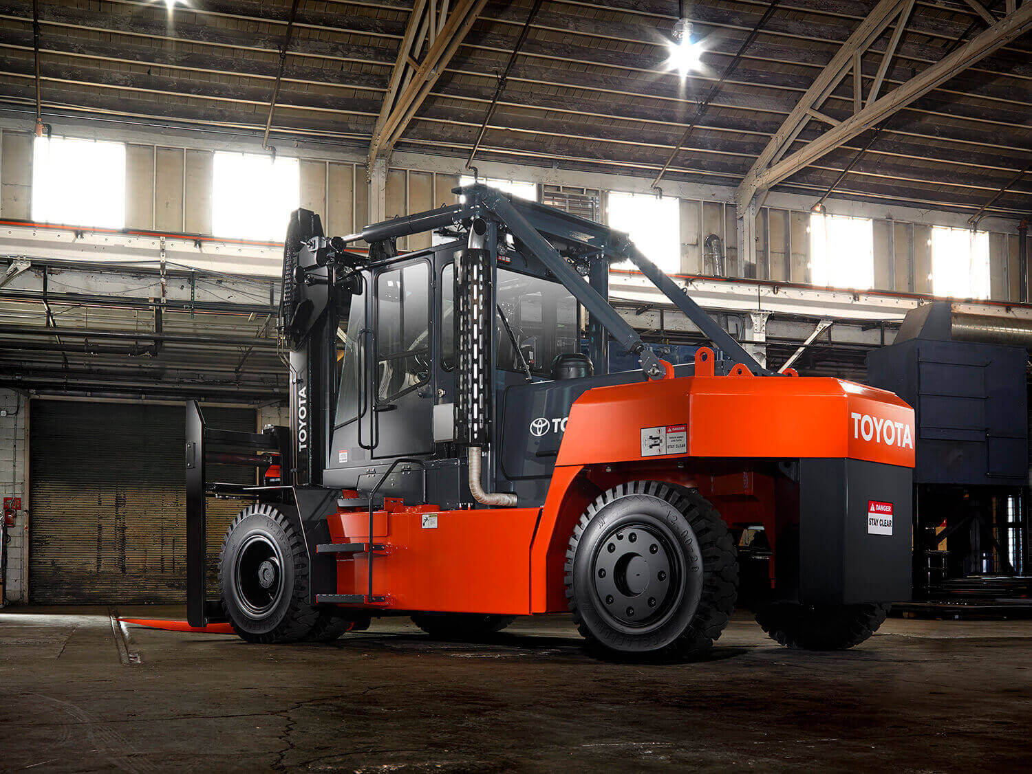 Toyota High Capacity IC Pneumatic Forklift Toyota Forklifts Toyota High Capacity IC Pneumatic Forklift Toyota Forklifts
