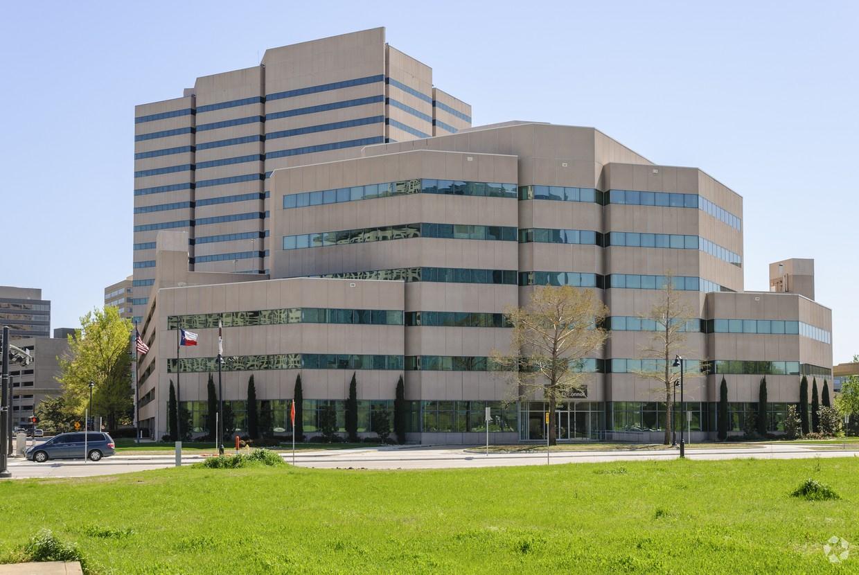 Transwestern | 5100 N O'Connor