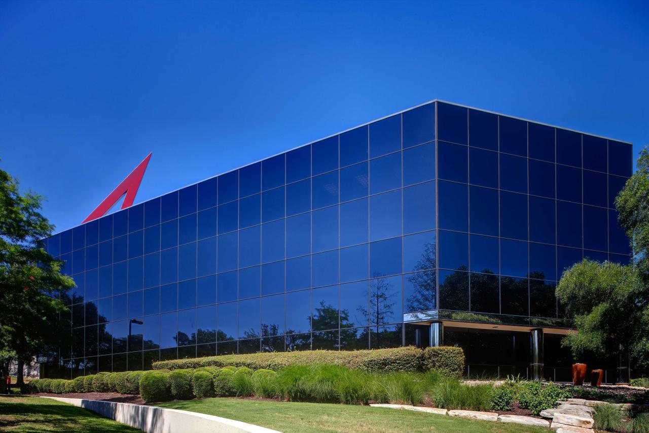 Transwestern | Westech 360, Building 1