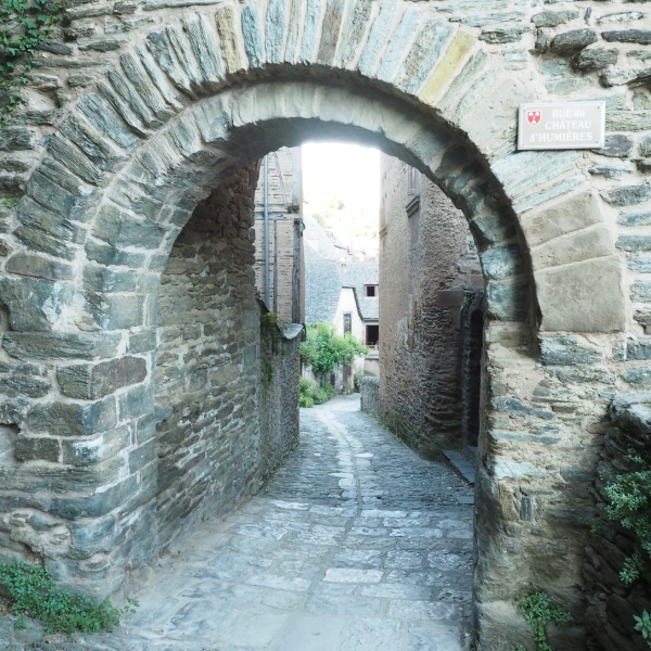 Conques, France: Detailed map, informations, activities and recommended ...