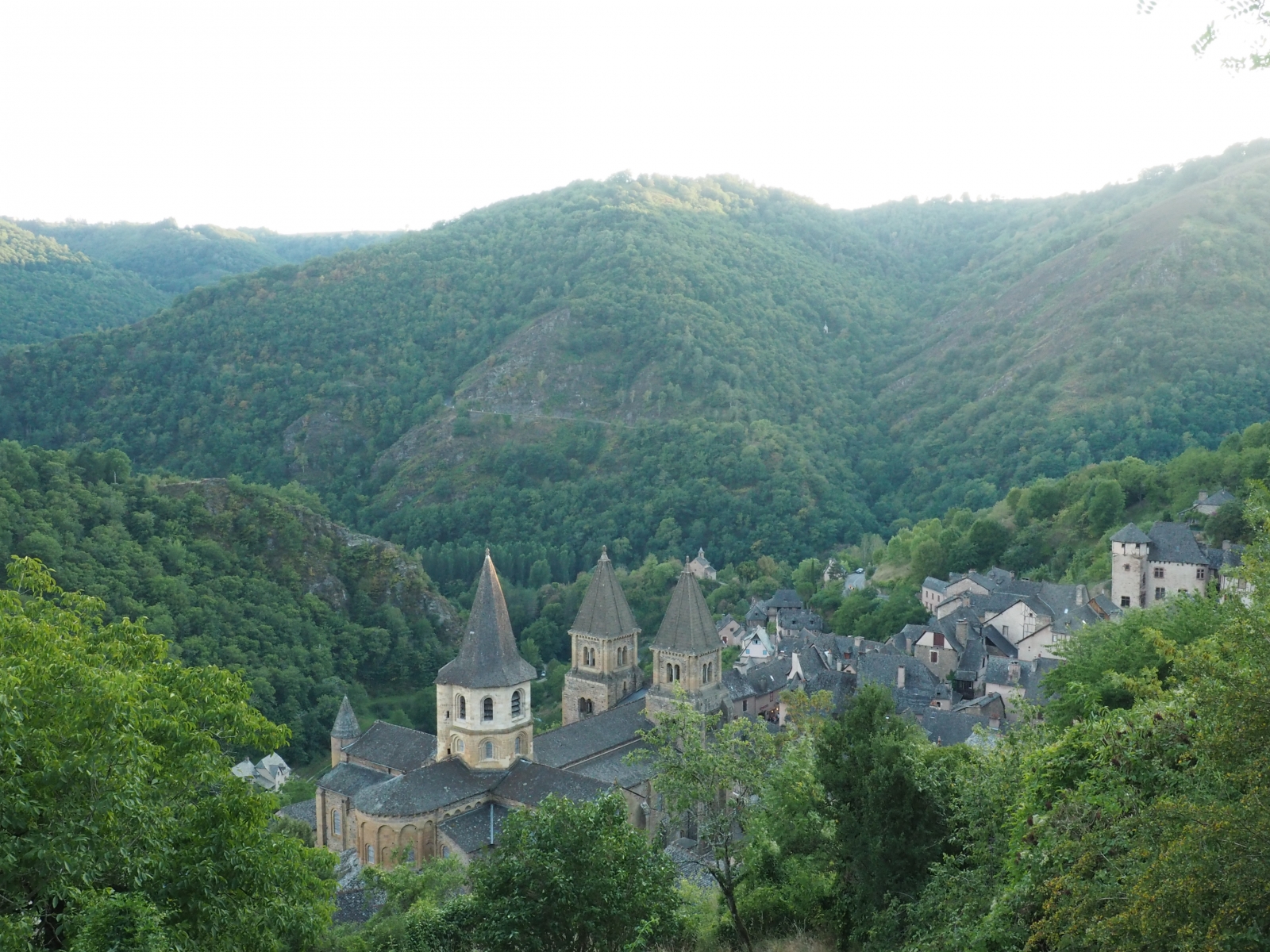 Conques, France: Detailed map, informations, activities and recommended ...