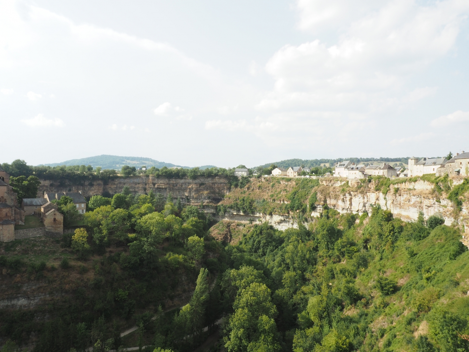 Bozouls, France : Carte détaillée, informations, activités et trips ...