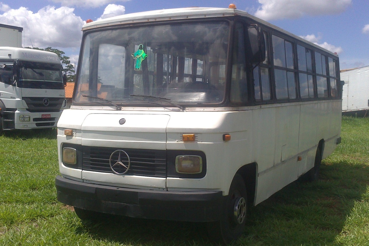 Micro Ônibus Mercedes Benz Micro Ônibus 79/79 - Paixão Caminhões ...